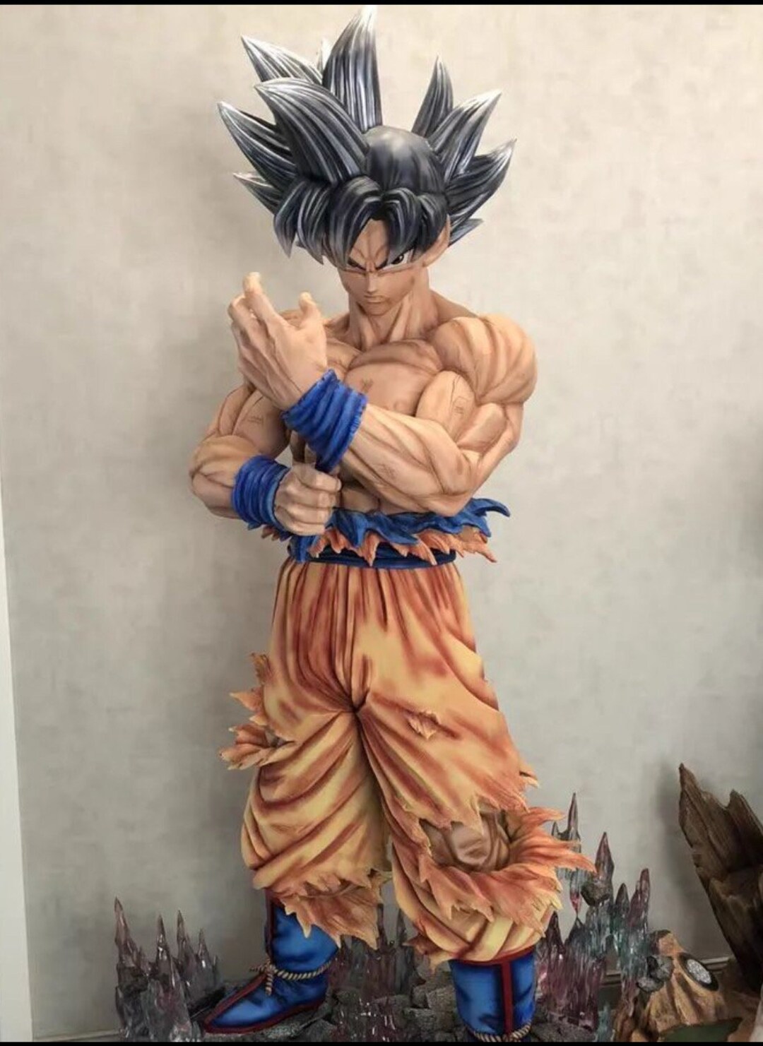Dragonball 1/1 Life Size Goku Resin LED Statue - Etsy