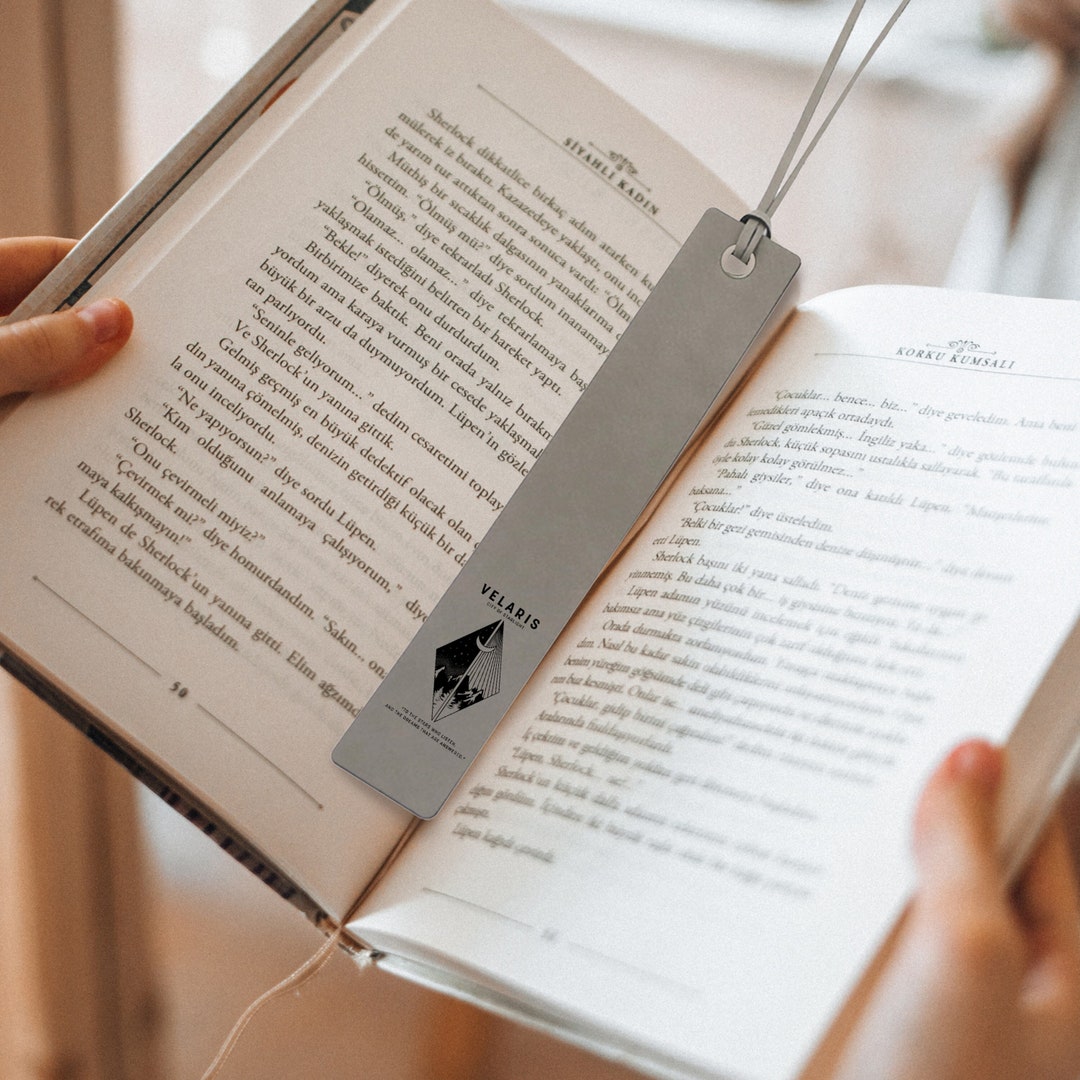 Custom Velaris Bookmark, Book Lover Gifts, Gifts for Her, Fantasy ...