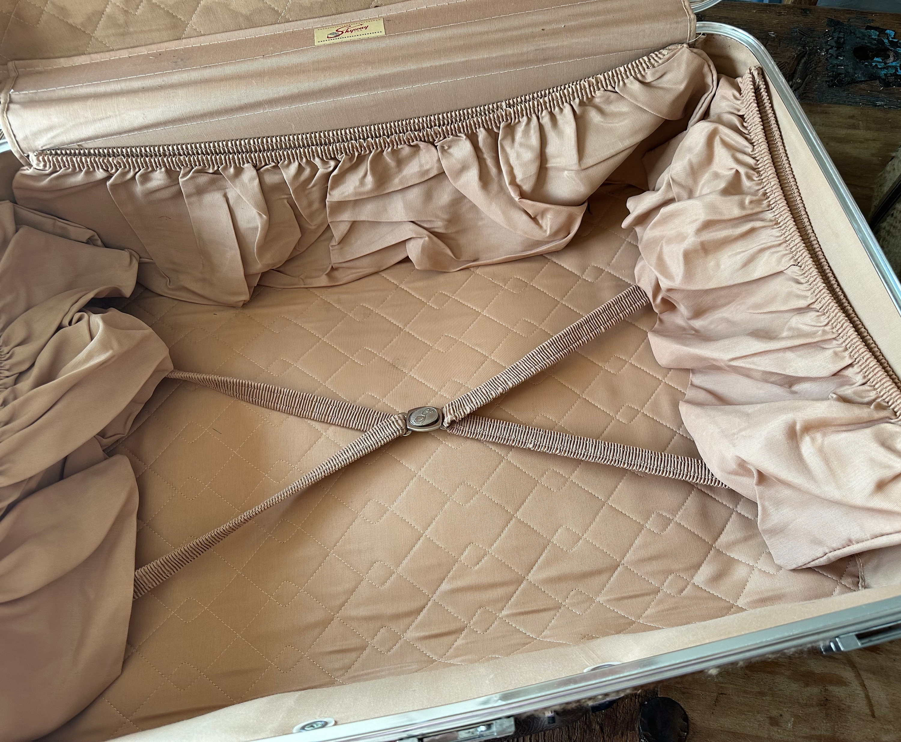 Vintage Skyway Luggage Set, Neutral Plaid Tweed. Stunning Condition. - Etsy