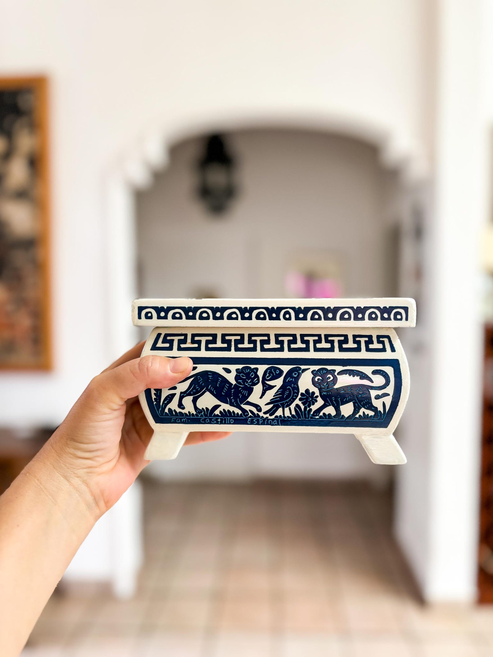 CONTEMPORARY Handcrafted White & Blue Lacquer Box, Olinala Guerrero ...