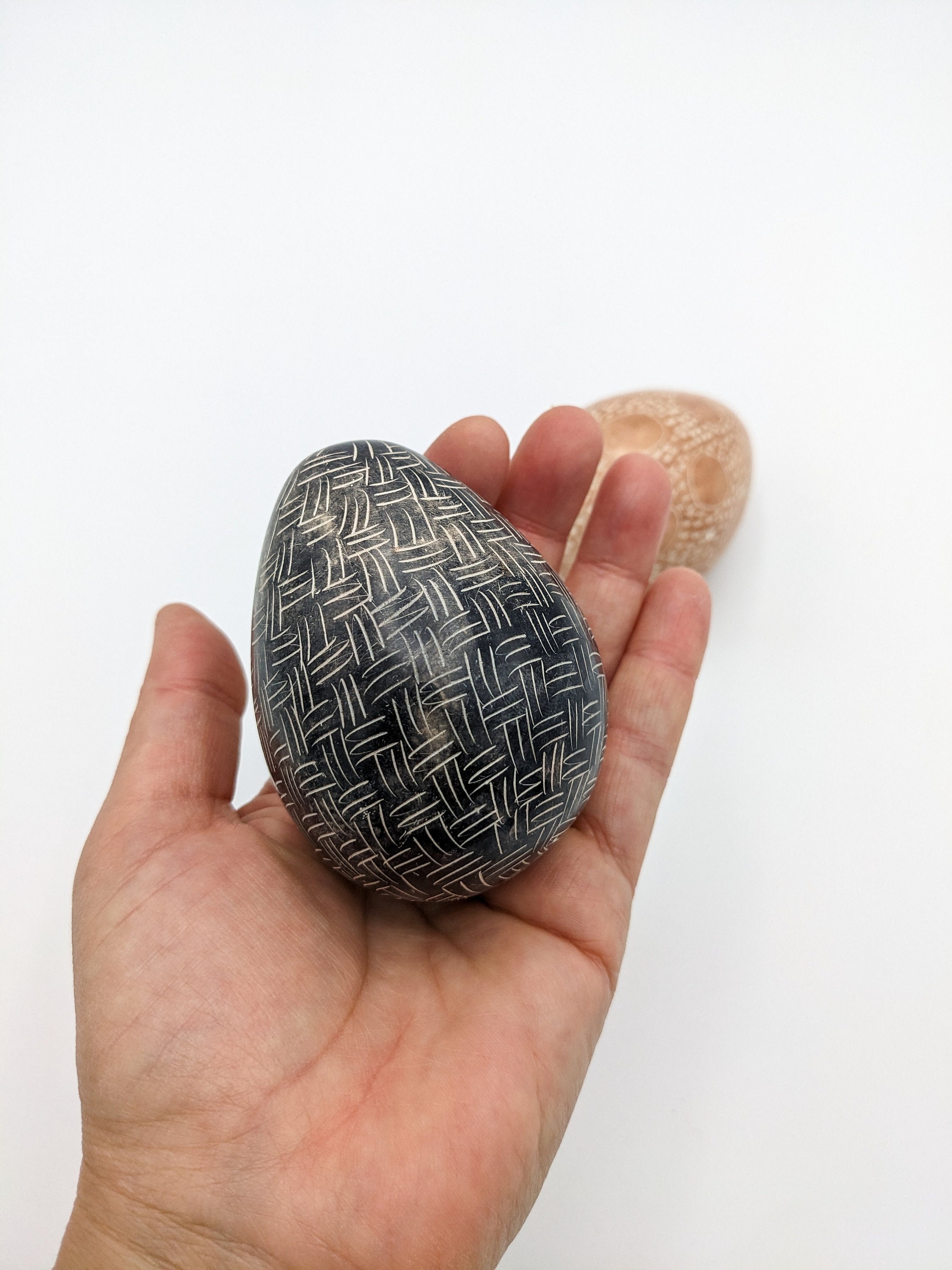 VINTAGE Kenyan Kisii Hand-carved African Tribal Folk Art Soapstone Eggs ...