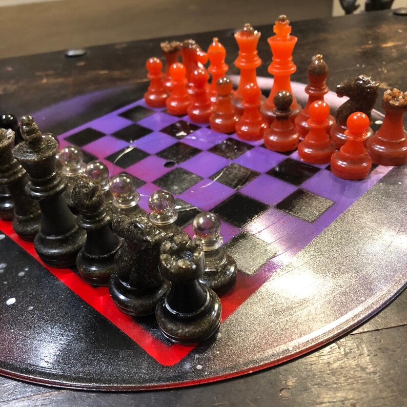 Vinyl Chess Set - Haunted Purple (resin Pieces) - Etsy