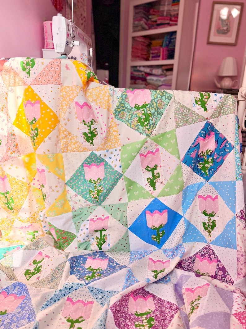 Tulip Trellis Quilt Pattern PDF - Etsy