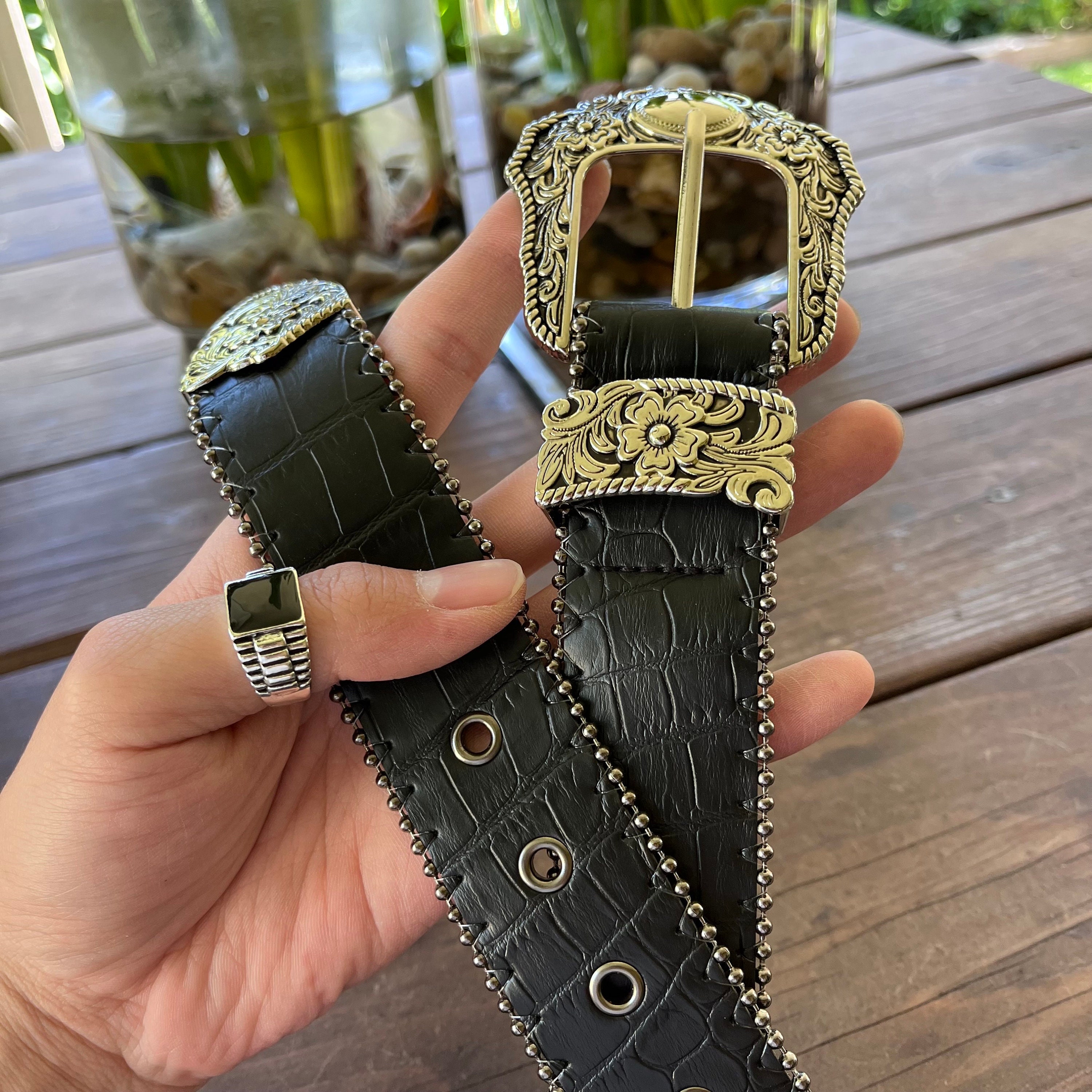 Y2k/2000s Faux Alligator Leather Pattern With Detailed Metal Buckle ...