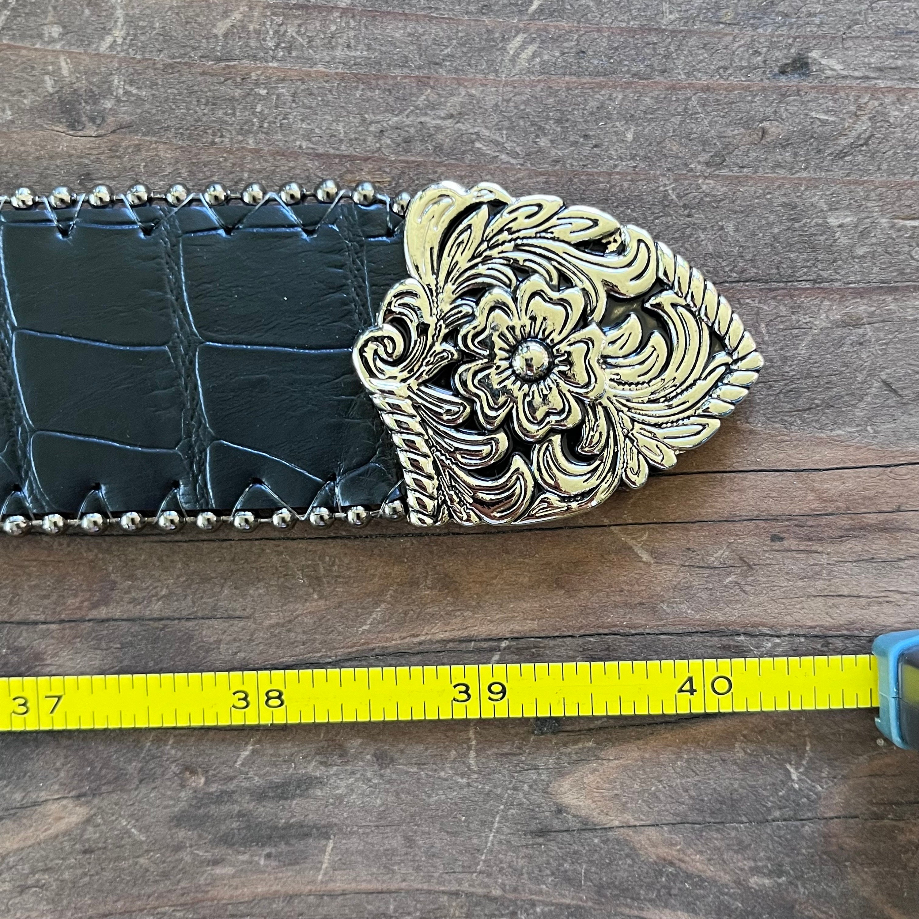 Y2k/2000s Faux Alligator Leather Pattern With Detailed Metal Buckle ...