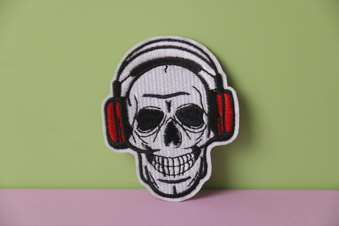 Skull Patch, Headset Patch, Music, Iron on Patch, Embroidered Patch ...