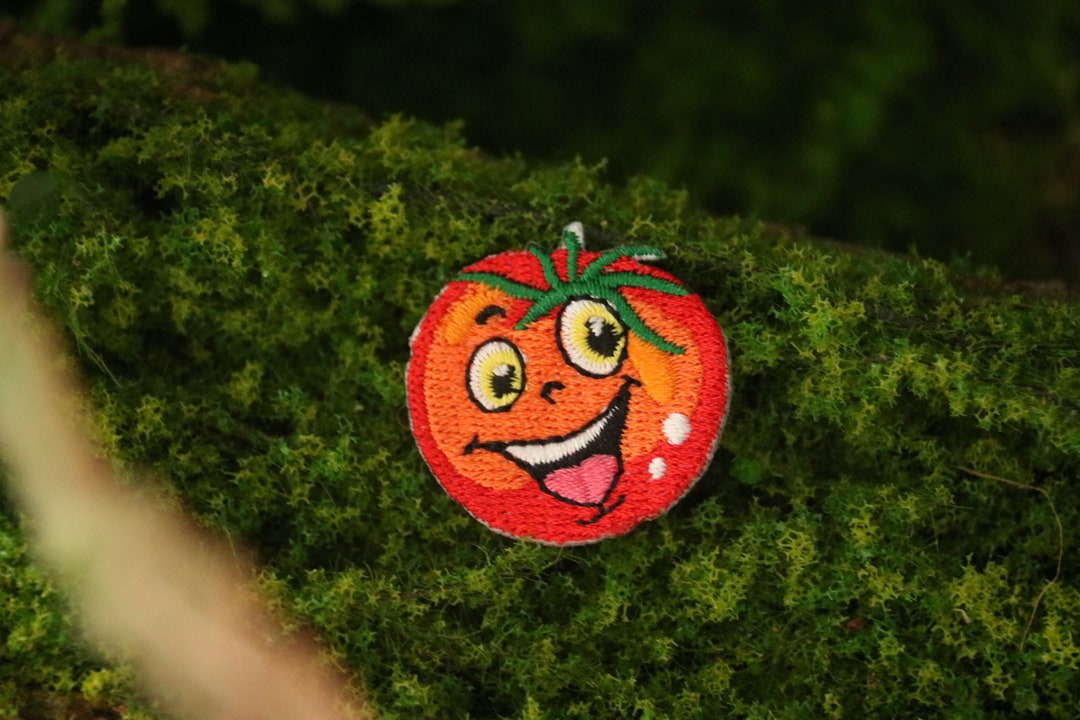 Comic Tomato Patch, Iron on Patch, Embroidered Patch, Aesthetic Patch ...