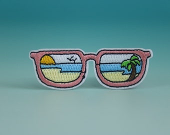 Red Tiny Flower Patch, Daisy Patch, Iron on Patch, Embroidered Patch, Aesthetic Patch, Funny ...