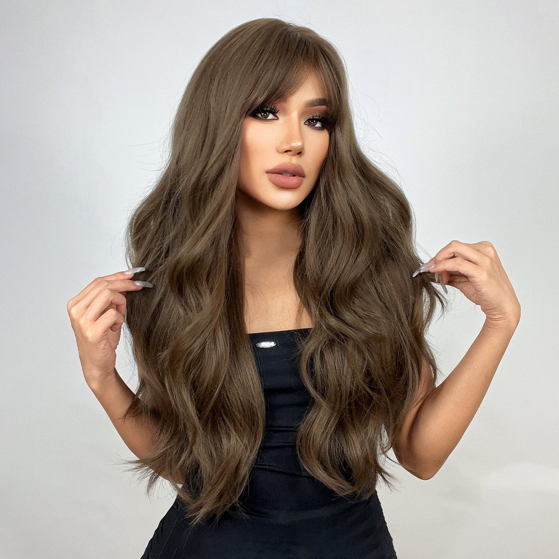 HAIRCUBE Synthetic Wigs With Bangs Long Brown Wavy Natural Hair Wigs ...