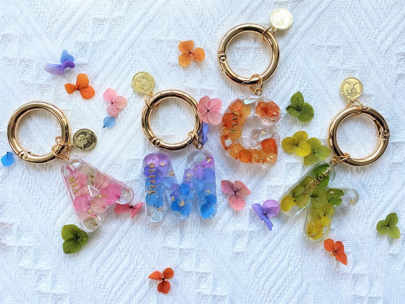Custom Name Resin Keychain,personalized Name Keychain With Floral ...