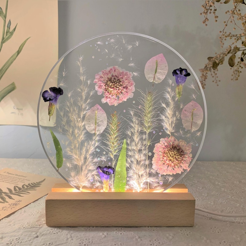 Resin Flower Lamp - Etsy
