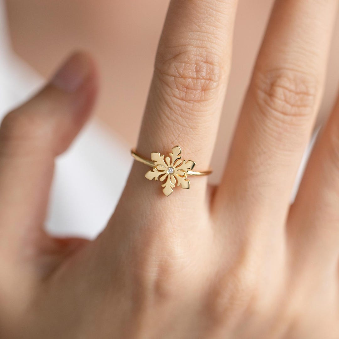 Christmas Snowflake Ring, Custom Birthstone Ring, Dainty Christmas ...