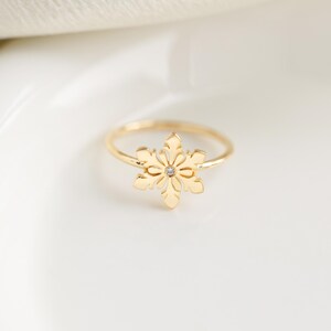 Christmas Snowflake Ring, Custom Birthstone Ring, Dainty Christmas ...