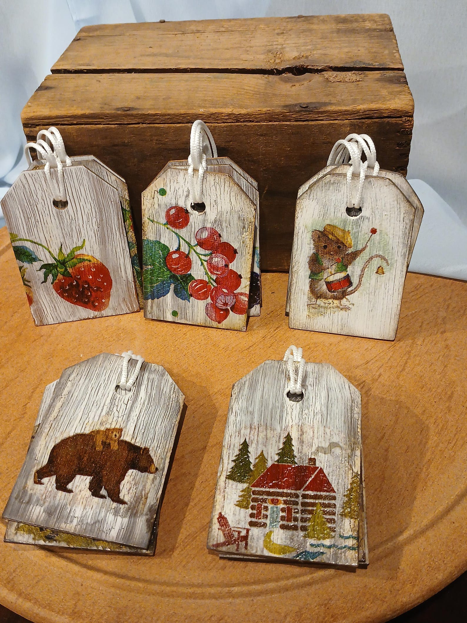 Gift Tags! Wood Style Gift Tags With a Reuseable Feature. Decoupage ...