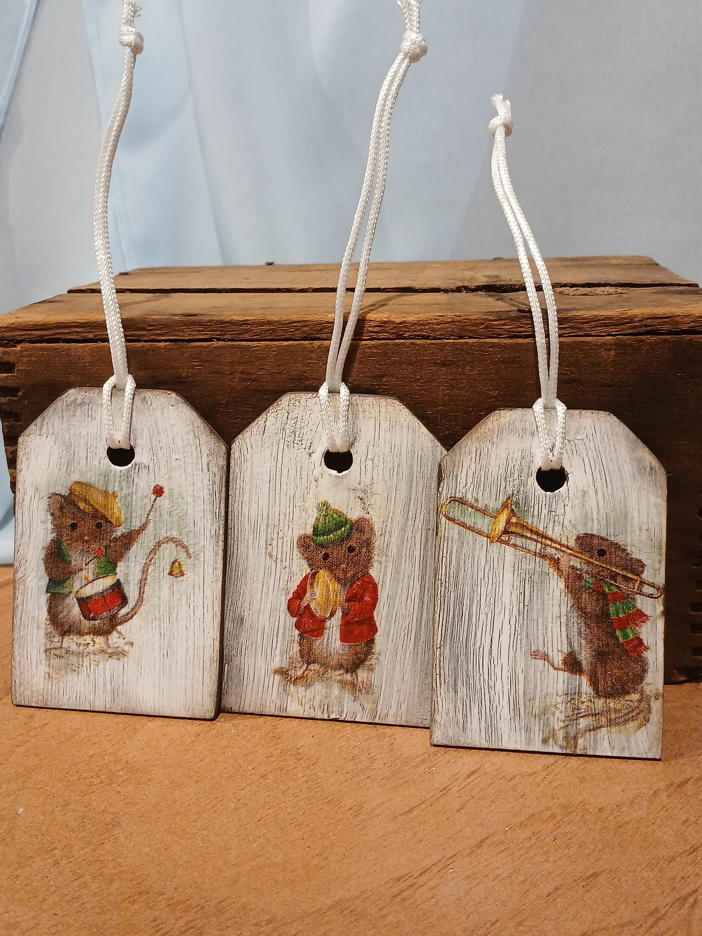 Gift Tags Wood Style Gift Tags With a Reuseable Feature. Decoupage ...