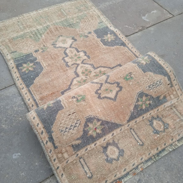 2x3 Vintage Rug - Etsy