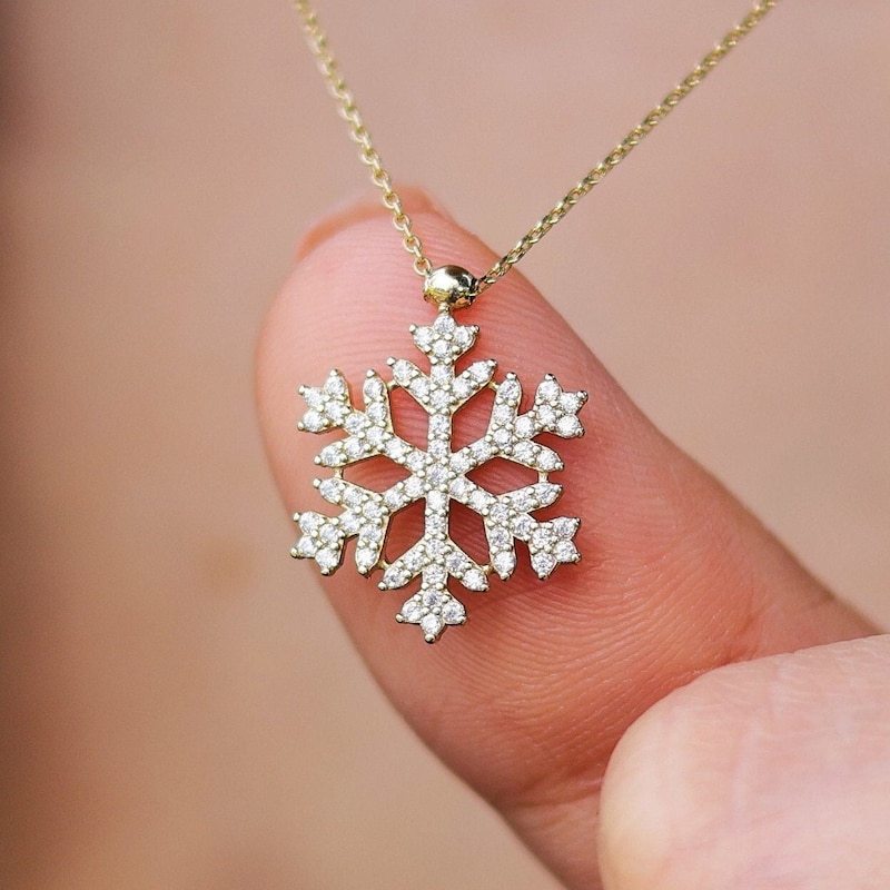 Snowflake Necklace - Etsy