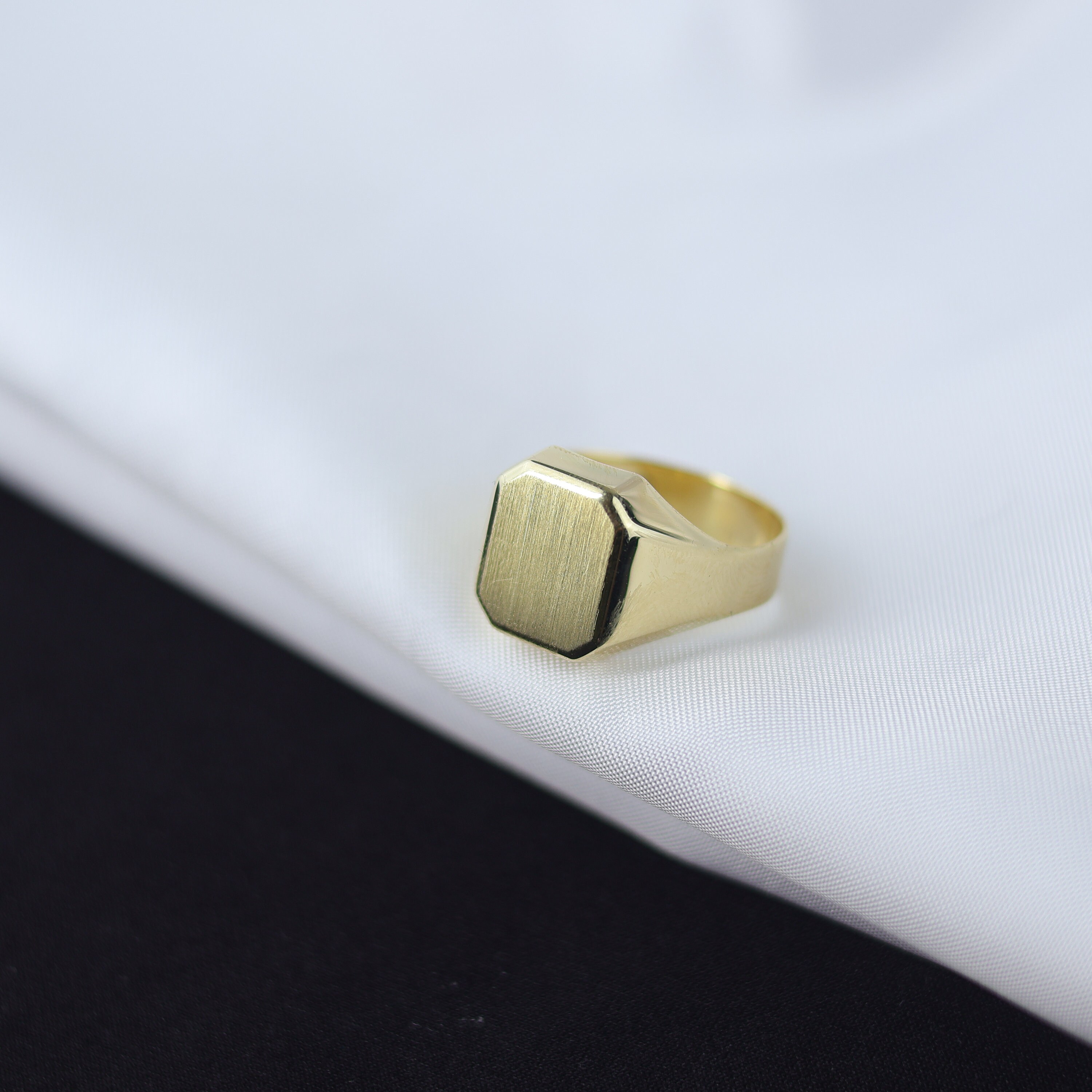 Personalized Gold Signet Ring for Men , 14k Solid Gold Rectangle ...