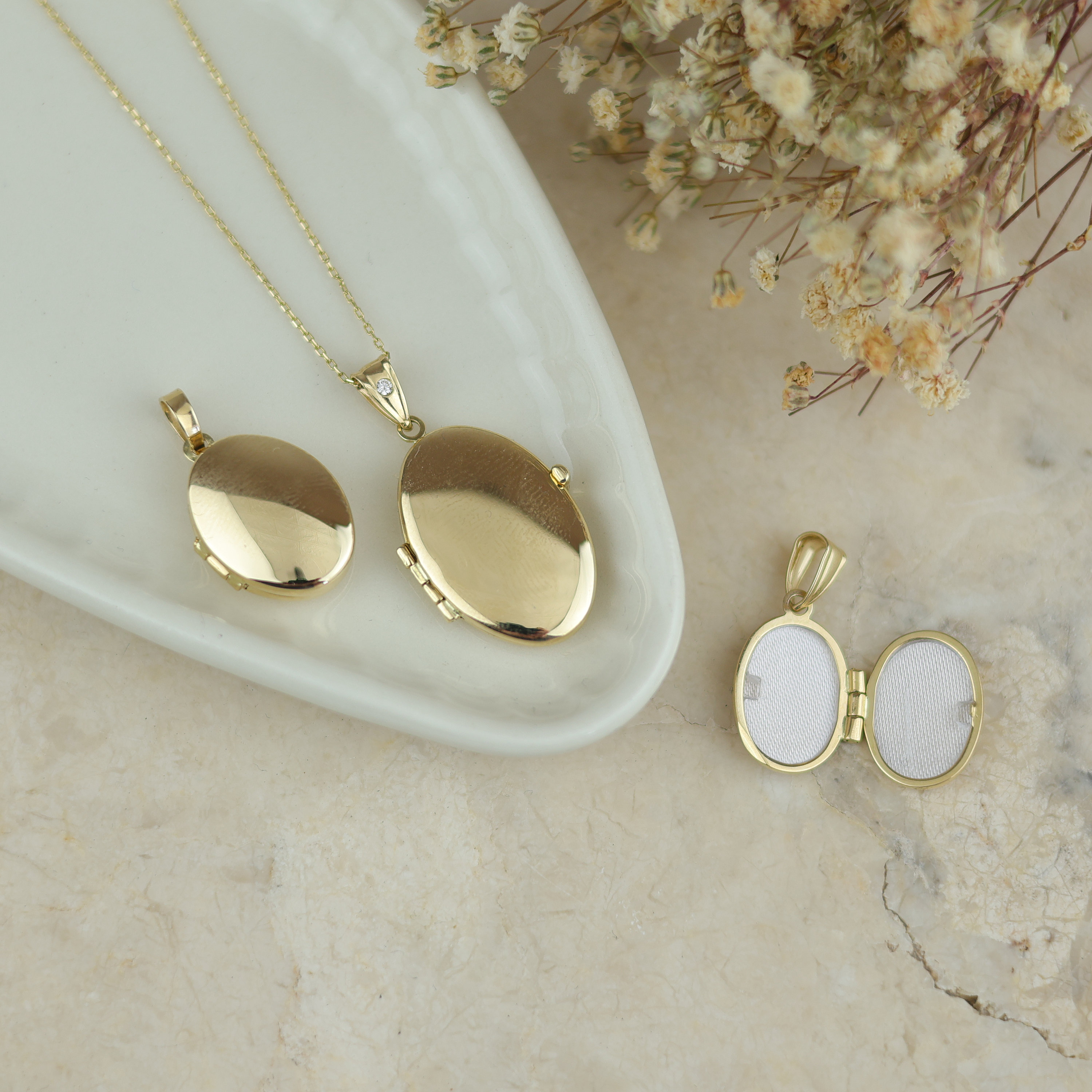 Personalized 14k Solid Gold Oval Photo Locket Medallion Necklace ...