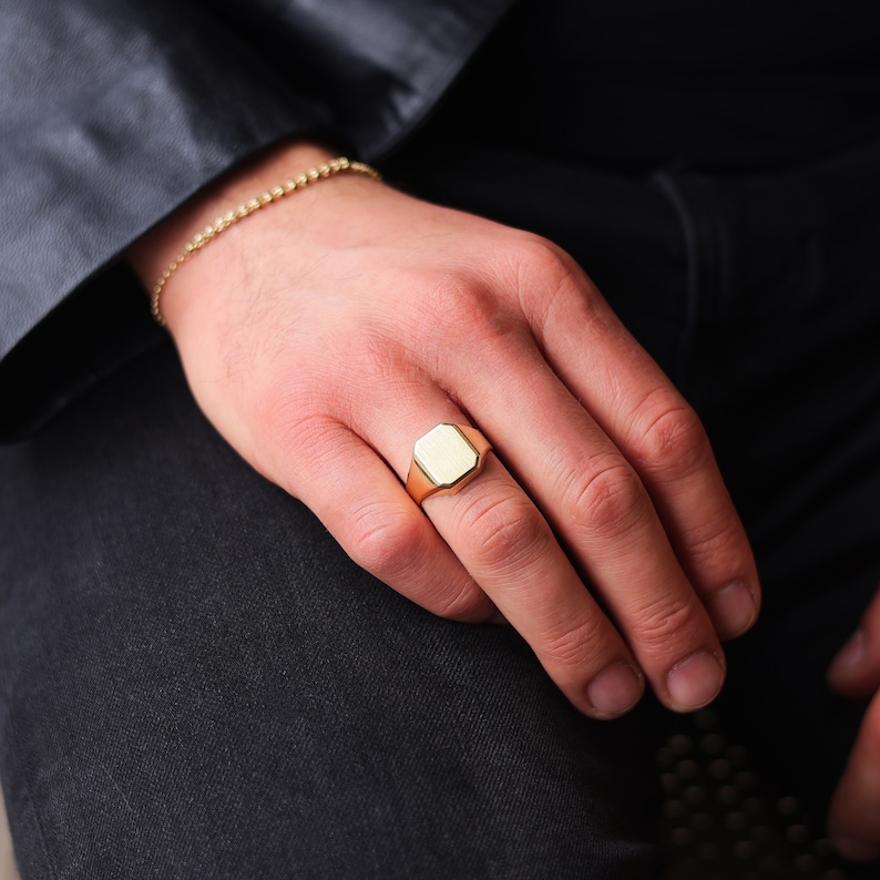 Personalized Gold Signet Ring for Men , 14k Solid Gold Rectangle ...
