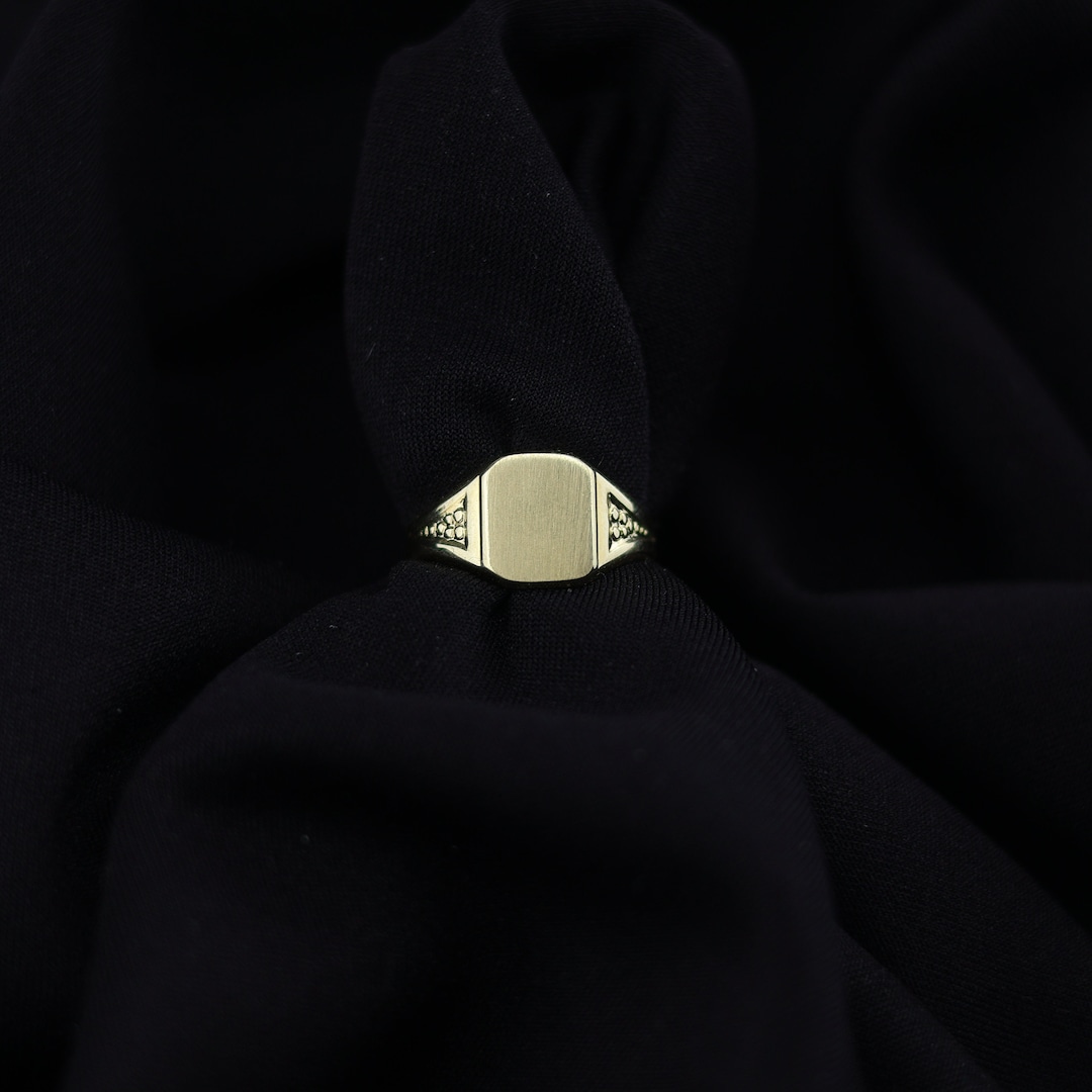 Gold Custom Engraved Signet Ring , 14k Solid Gold Personalized Pinky ...