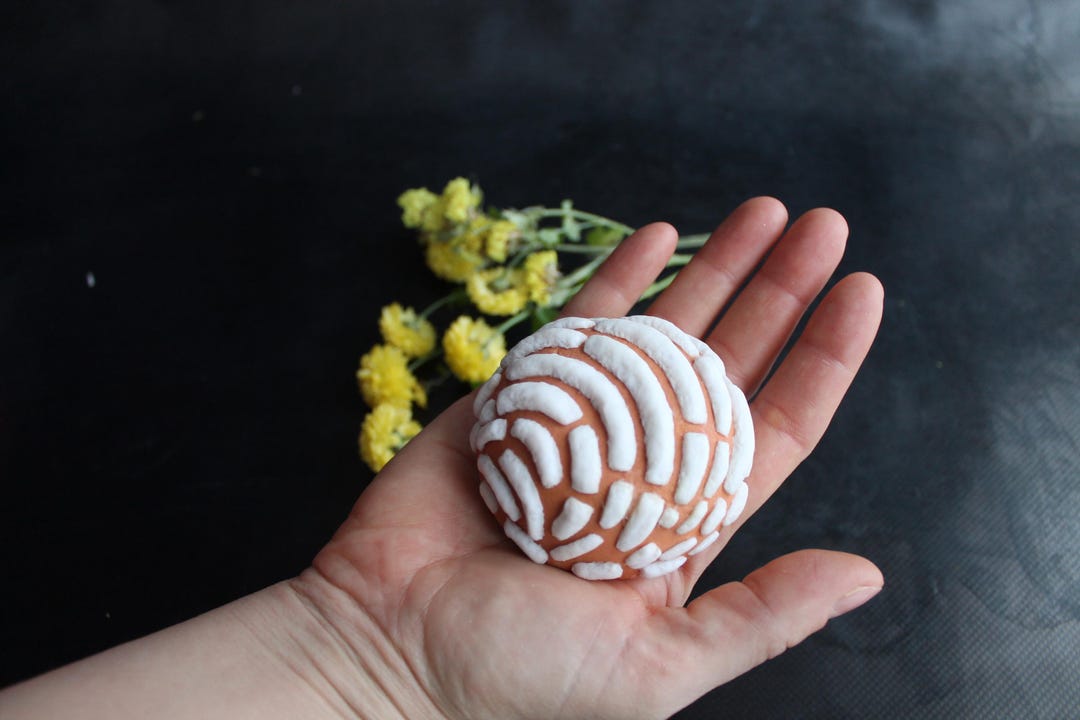 Concha Mexican Bread Silicone Mold: Handmade Soap, Candle, Resin - Etsy