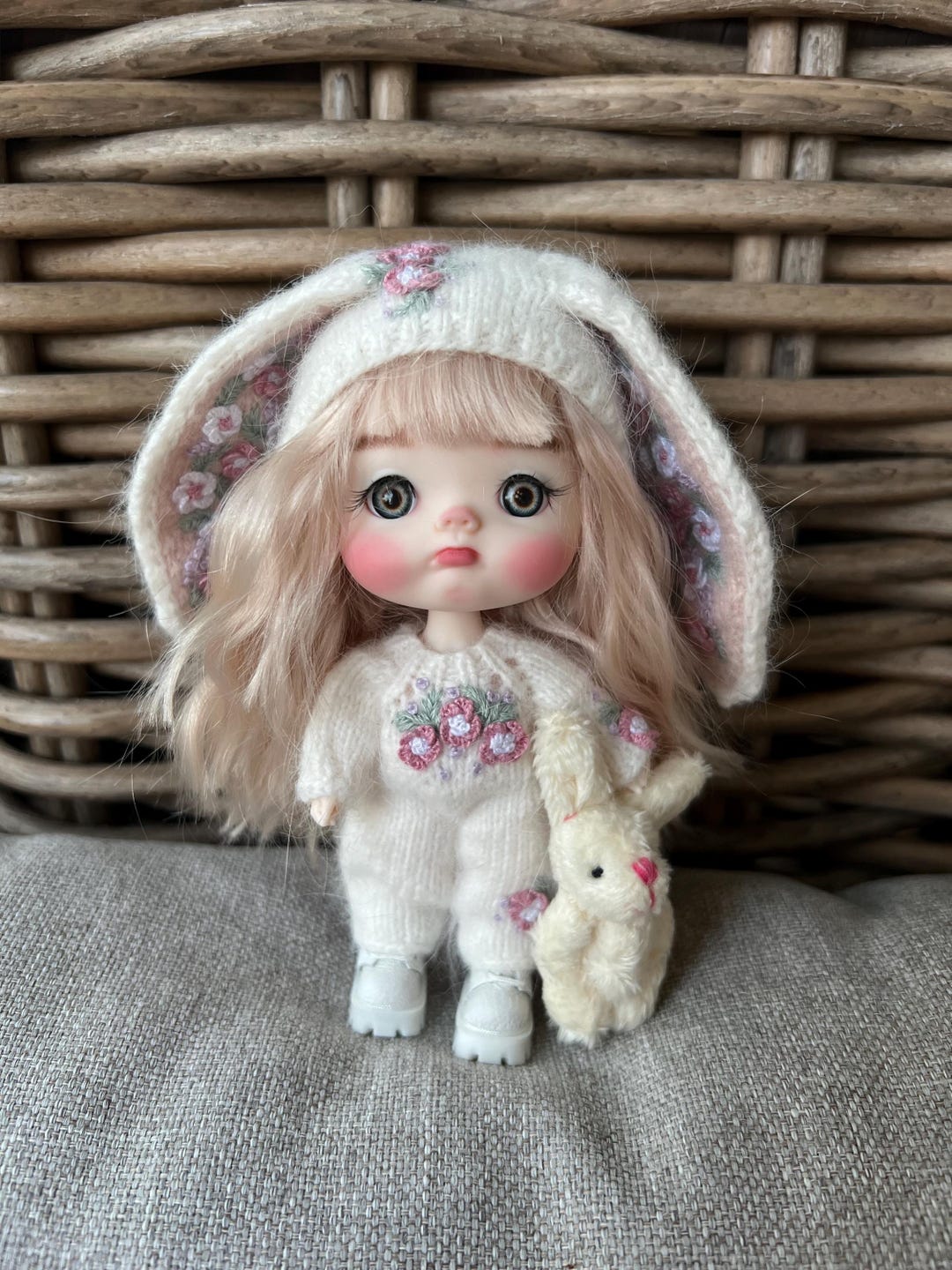 Little Baby OB11 is Available for Adoption. White Hair. Natural Angora ...
