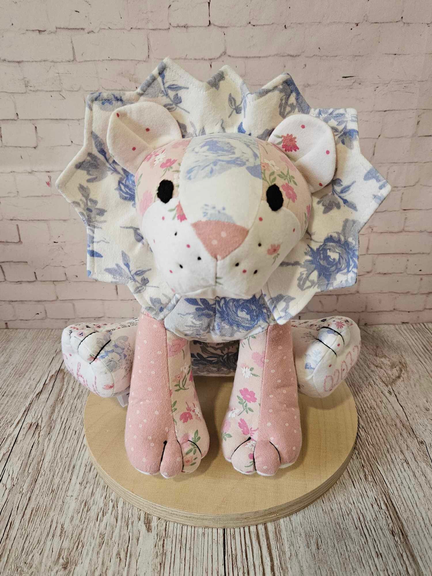 Memory Lion, Keepsake Lion, Upcycle Baby Clothes, Baby Clothes Memory ...