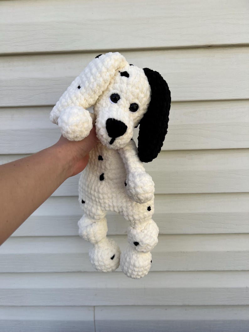 Dexter the Dalmatian Crochet Pattern - Etsy