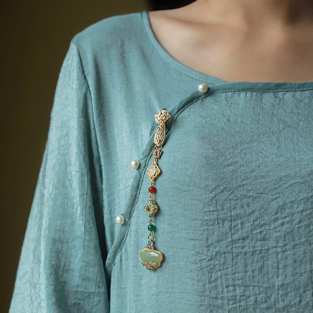 Retro Chinese Style Chest Pin -court Inspired Hanfu Accessory ...