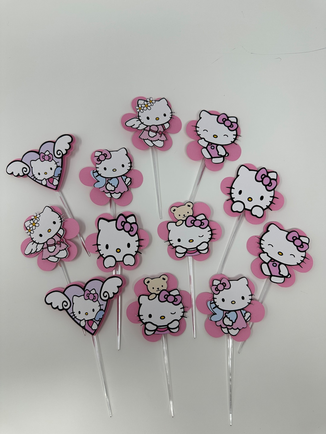 Hello Kitty Cupcake Topper (set of 12) - Etsy