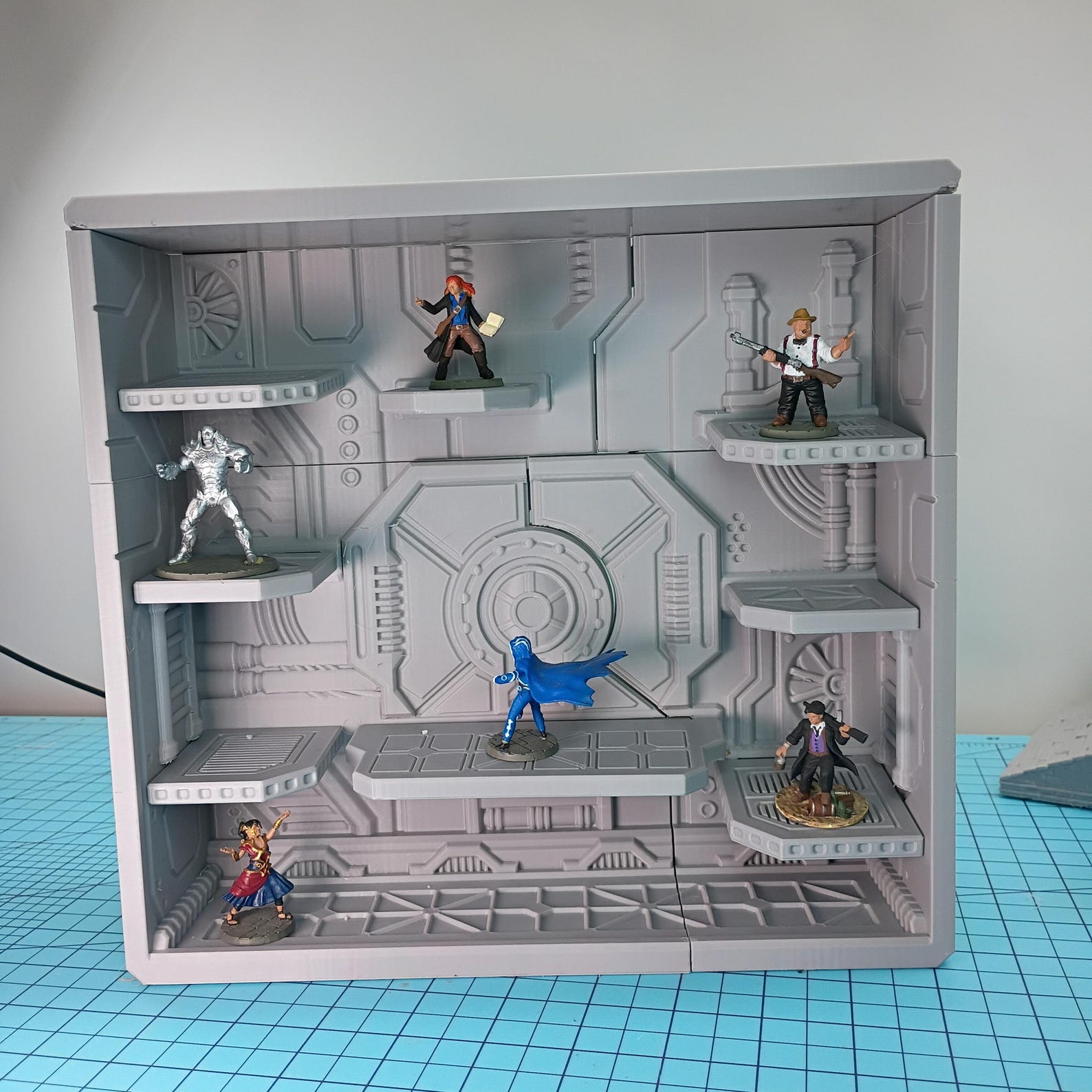 Scifi Minature Display | Scifi Mini Diorama - Etsy