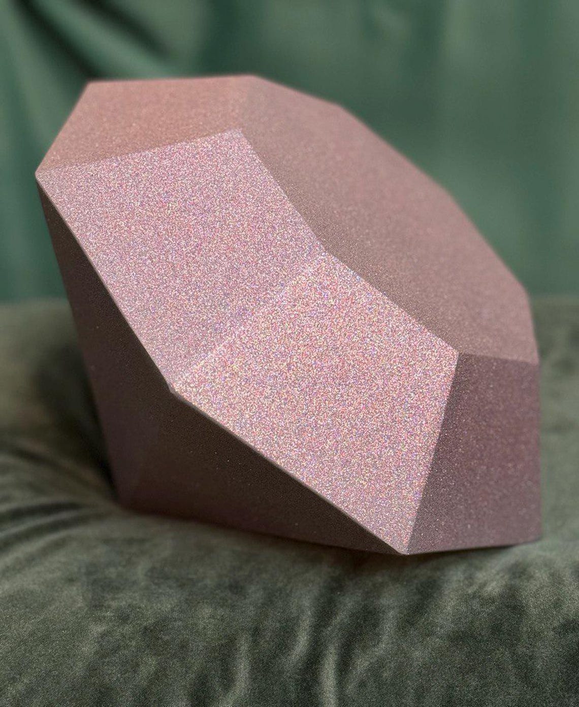 Handcrafted Decorative Sculpture Diamond Silver Color Sculpture Metal ...