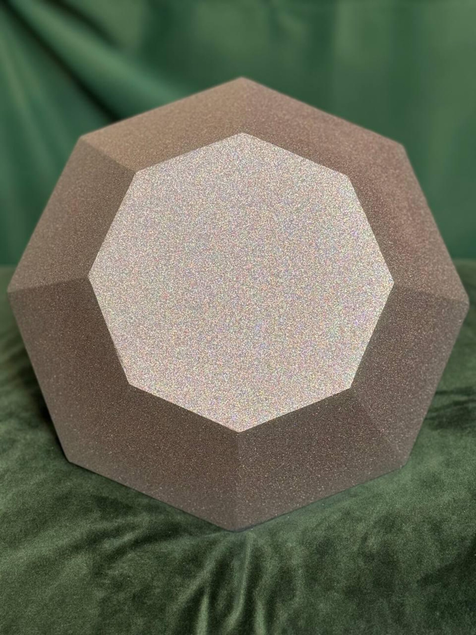 Handcrafted Decorative Sculpture Diamond Silver Color Sculpture Metal ...