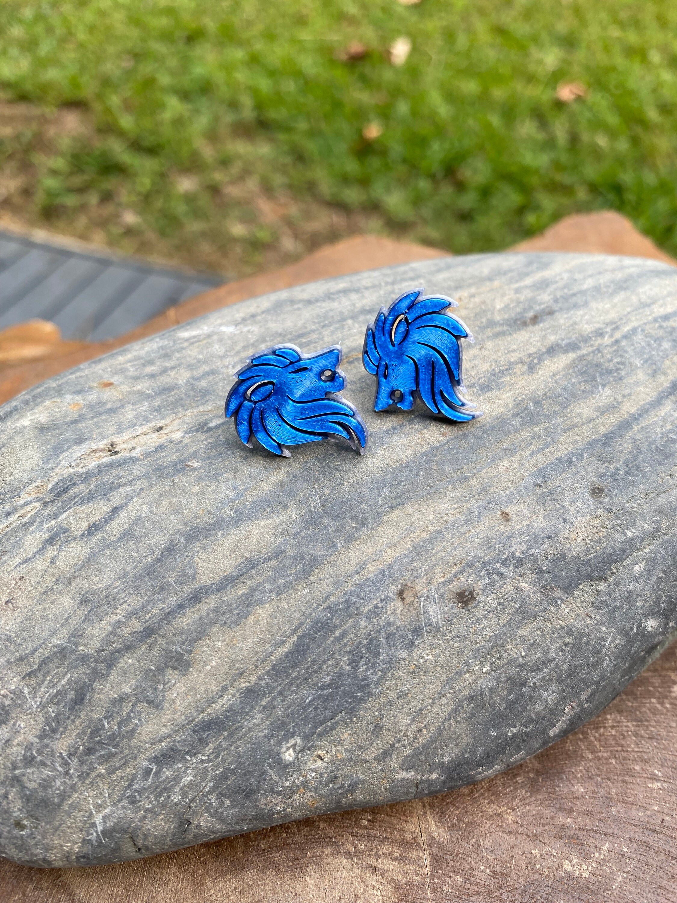 3D Printed Blue Lion Stud Earrings - Etsy