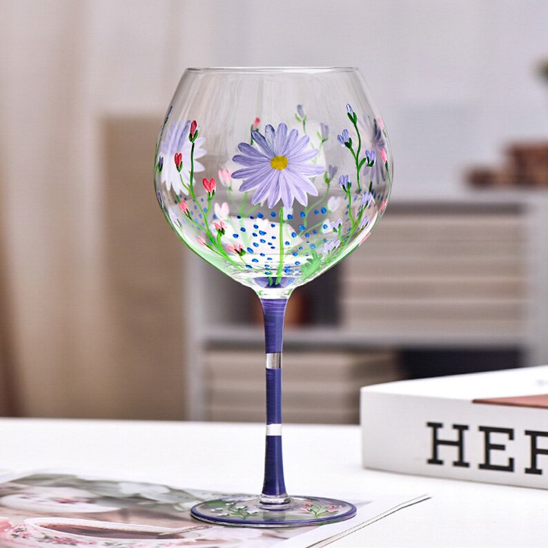 Painted Daisy Wine Glasses: Lead-free Summer Flower Glassware - Etsy