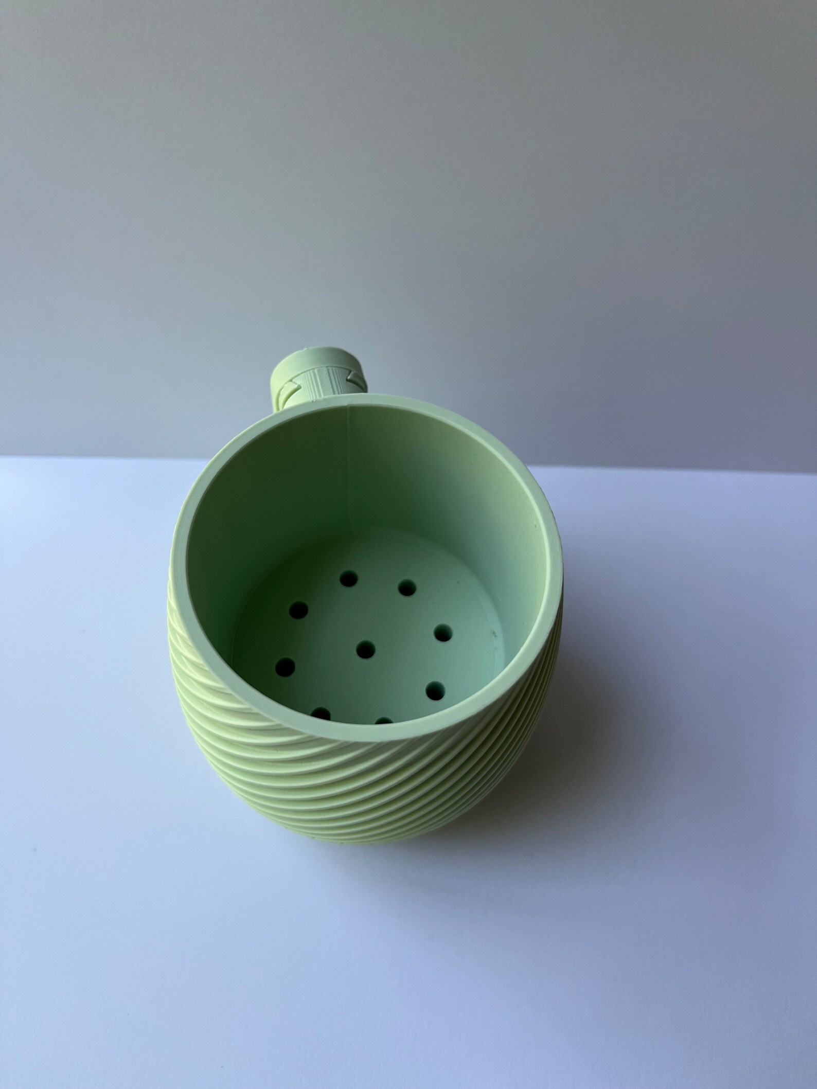 Wall Planter With Hidden Twist off Drip Tray ~ Great for Succulents ...