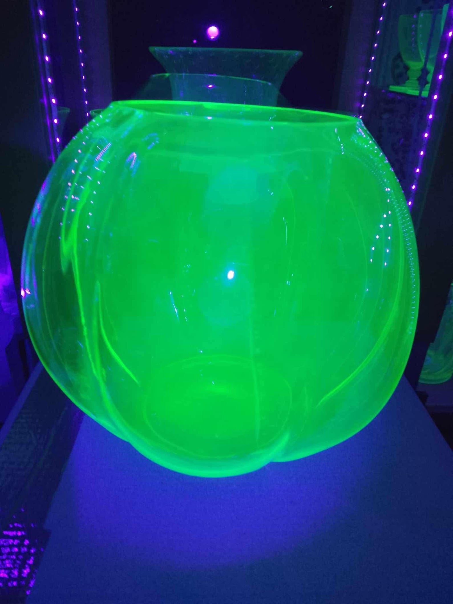 Uranium Glass Fish Bowl - Etsy