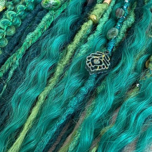 Green Synthetic Textured DE or SE Dreadlocks Full Set, Forest Crochet ...