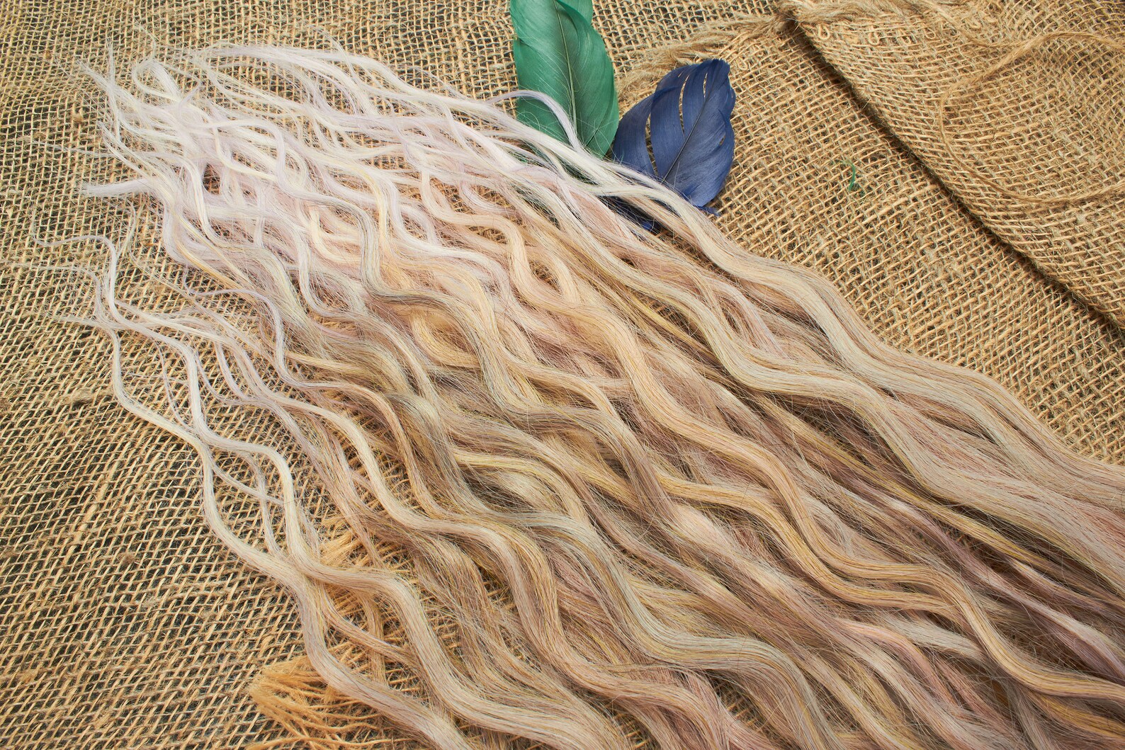 Synthetic Dreadlocks, Curly Wavy Dreads, Ombre Beige to Blonde, De or ...