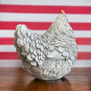 Detailed Hen Chicken Statue Large Farm Chicken Sculpture Backyard Stone ...