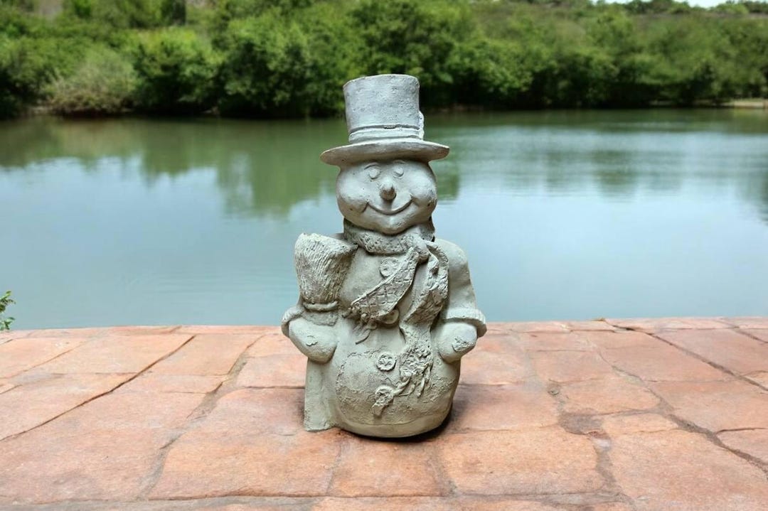 Snowman With Broom Statue Concrete Snowman Figure Detailed Snowman ...