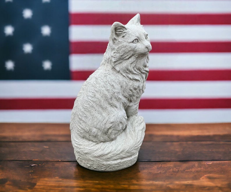 Realistic Cat Statue Sitting Cat Figure Concrete Cat Memorial Figurine ...