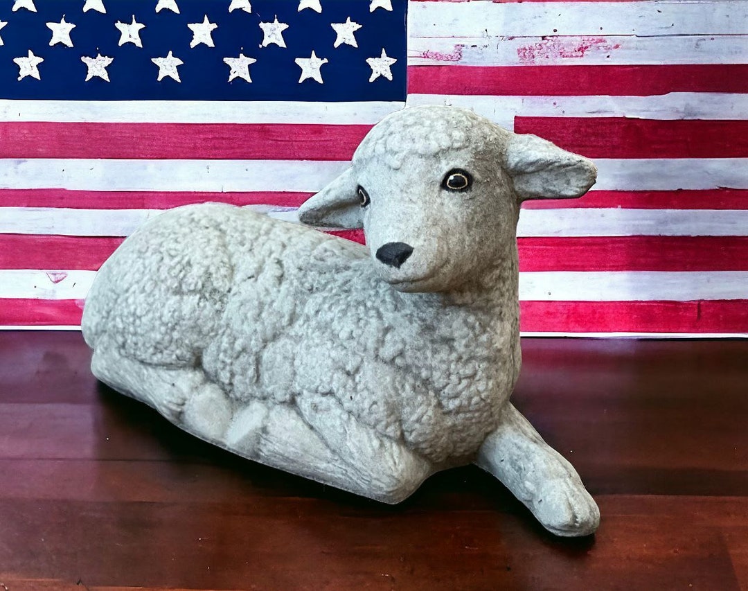 Laying Lamb Statue Farm Sheeep Sculpture Outdoor Garden Art Made in USA ...