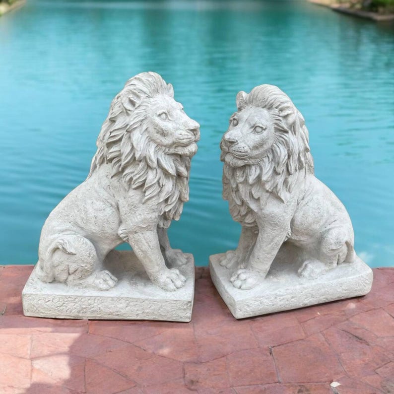 Pair of Lions Figurine Two Guardian Lions on Base Figures Outdoor ...