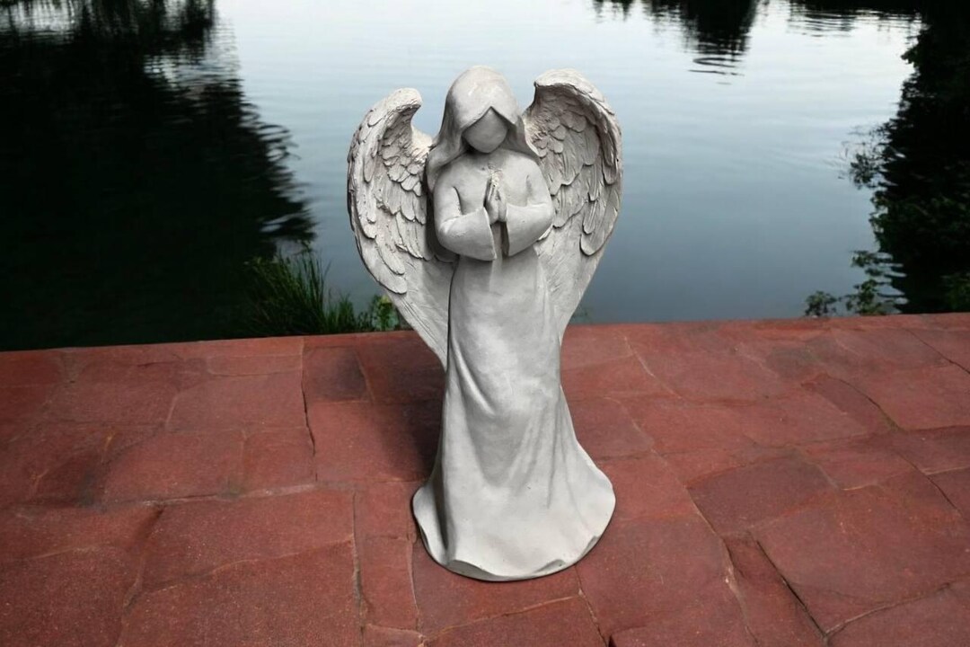Massive Cherub Sculpture Faceless Angel Statue Praying Angel Religious ...