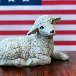Laying Lamb Statue Farm Sheeep Sculpture Outdoor Garden Art Made in USA ...