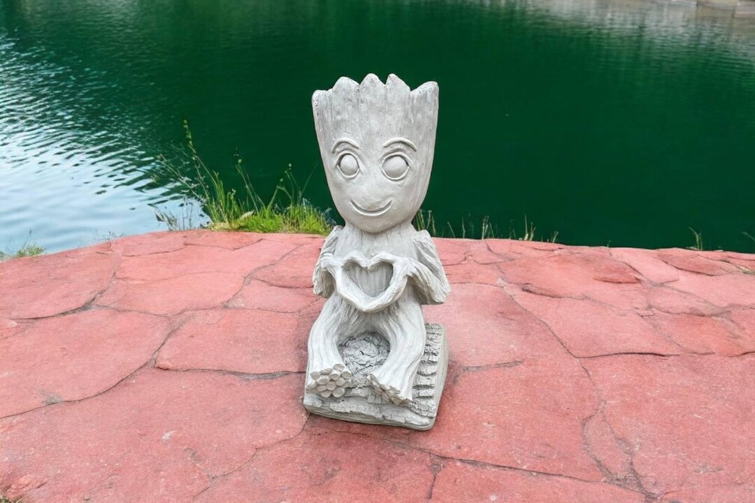 Sitting Groot Figure Detailed Groot Planter Sculpture Flowers Pot ...
