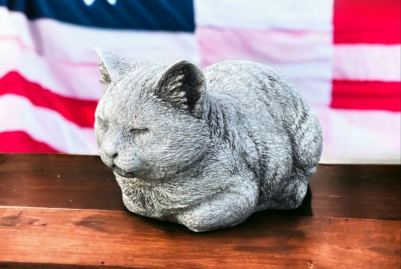 Garden Crouching Cat Statue Concrete Sleeping Cat Figure Outdoor Kitten ...