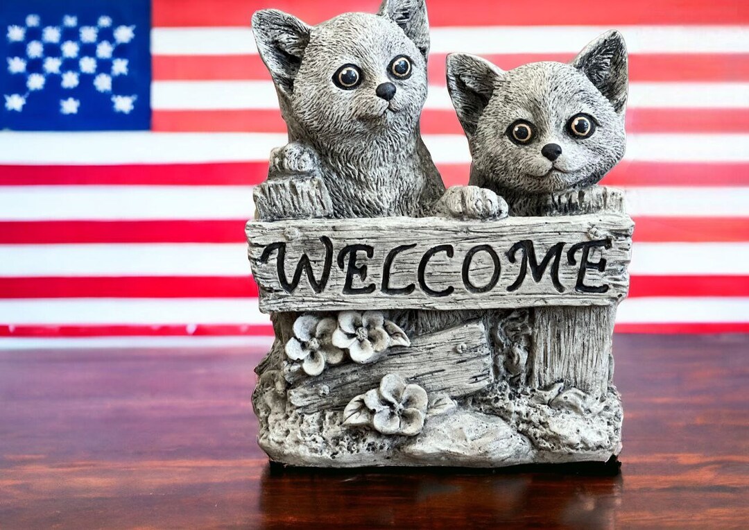 Welcome Statue With Two Kittens Two Cats Holding Welcome Sign Made in ...